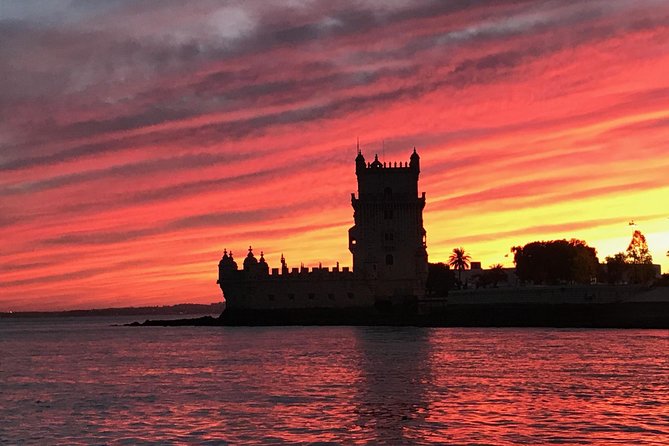 Lisbon River Sunset Sailing Cruise - Capacity and Group Sizes
