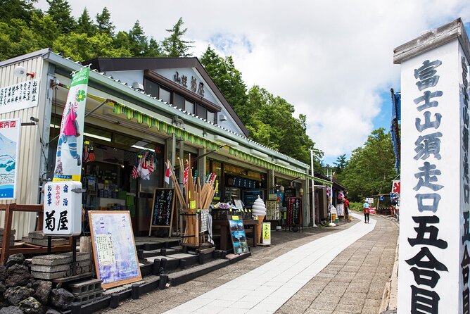 Mt. Fuji 5th, Oshino Hakkai, Onsen Full-Day Trip From Tokyo - What to Expect During the Tour