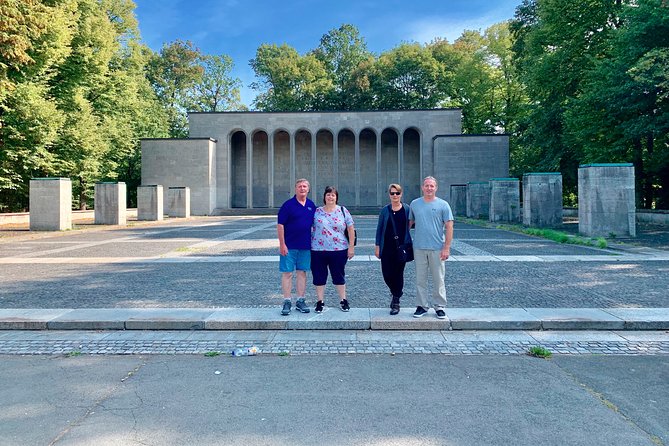 Nuremberg WWII Tour, Courtroom 600 and 3rd Reich Sites - Exploring Courtroom 600