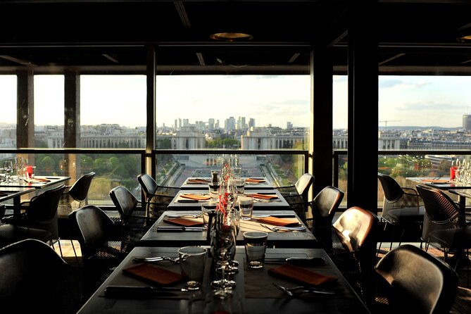 Paris Tour With Lunch at the Eiffel Tower and Seine River Cruise - Discovering the Seine Rivers Enchantment