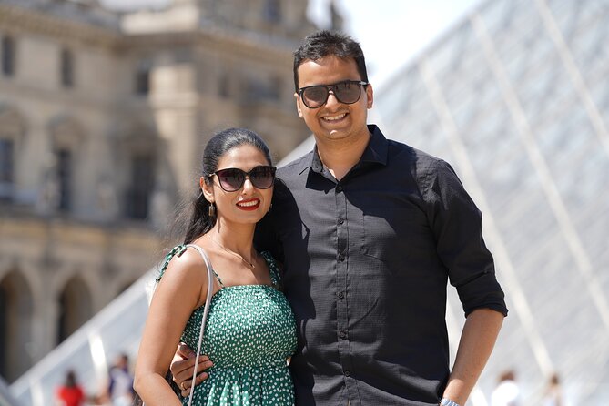 Paris: Your Own Private Photoshoot At Louvre Museum - Exploring the Louvres Iconic Landmarks