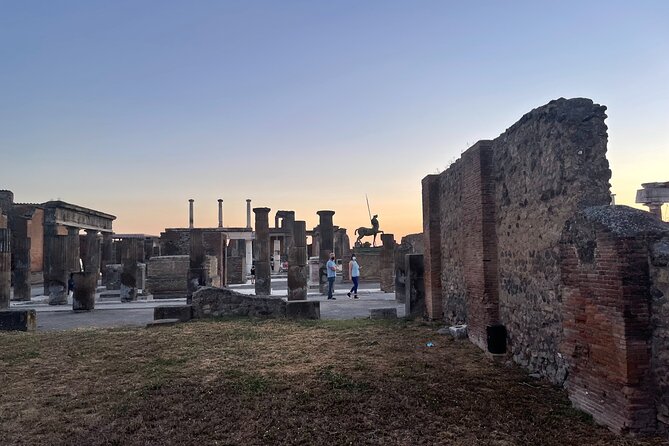 Pompeii From the Afternoon to the Sunset - Staying Until Closing Time in Pompeii