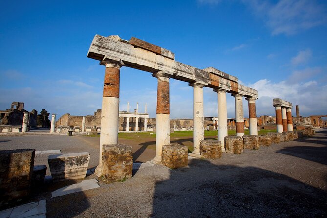Pompeii Guided Tour From Positano Small Group - Accessibility and Suitability