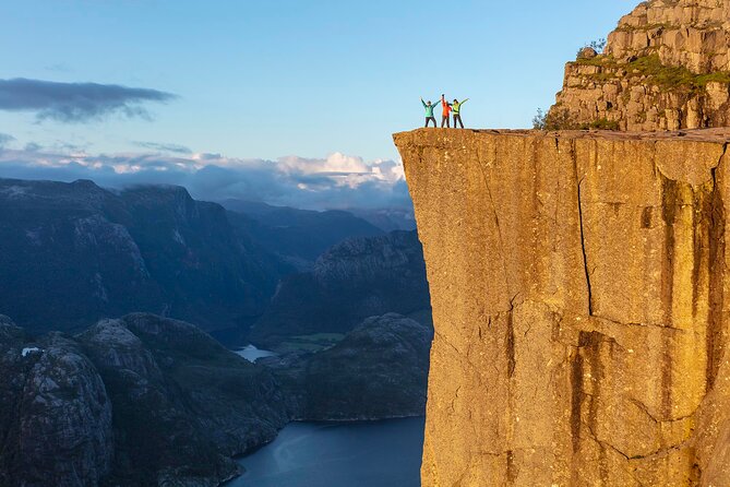 Preikestolen Sunrise Hike And Breakfast Buffet - Embracing the Breakfast Buffet
