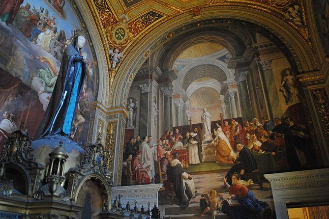 Private Experience: Sistine Chapel , Vatican Museums & St.Peters Basilica - Exploring the Vatican Museums and St. Peters Basilica