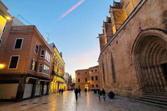 Private Guided Tour of Ciutadella With Tasting - About the Guide