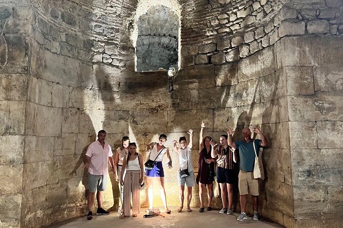 Private Split: Visit Diocletian Palace & Taste Food at the Market - Personalized Experience With Local Guides