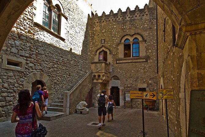 Private Taormina Sunset Walking Tour With Aperitif - Accessibility and Safety Considerations