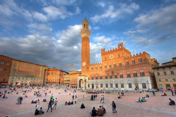 Private Tour: Siena and San Gimignano Day Trip From Rome - Taking in Local Culture and History