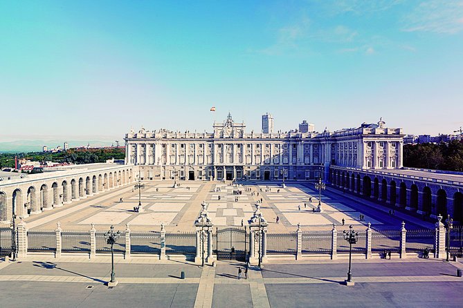 Royal Palace of Madrid Early Entrance Tour Skip-The-Line Ticket - Tour Logistics and Information