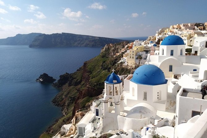 Santorini First-Time Visitors Private Tour With Wine Tasting - Tasting the Flavors of Santorini