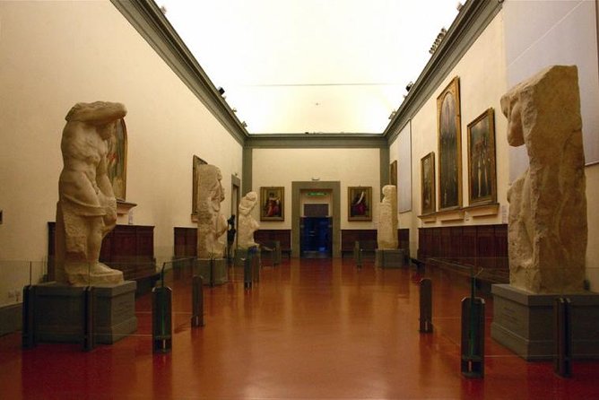 Skip the Line Florence Accademia Gallery Tickets With Priority Entrance - Making the Most of Your Visit