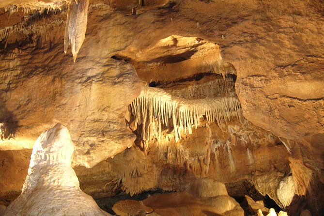 Small-Group KarlšTejn Castle and Caves - All Inclusive Day Trip - Big America Canyon