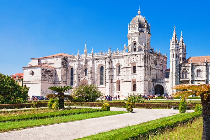 Small Group Sintra and Lisbon Tour Review - Guided Walk Through Historic Lisbon