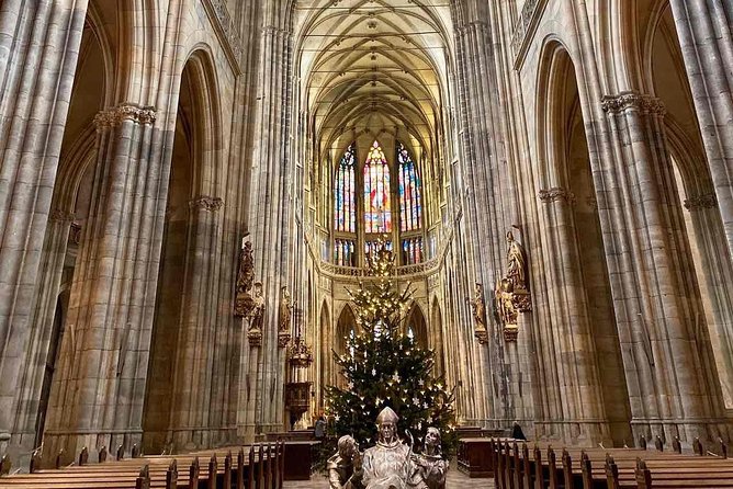 Small-Group Tour of Prague Castle With Visit to Interiors - Recommendations and Accessibility Considerations
