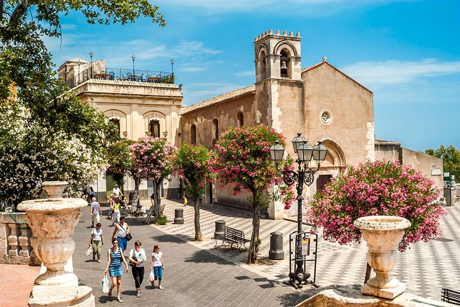 Taormina and Castelmola Private and Guided Tour With Arancino - Indulging in Sicilian Culinary Delights