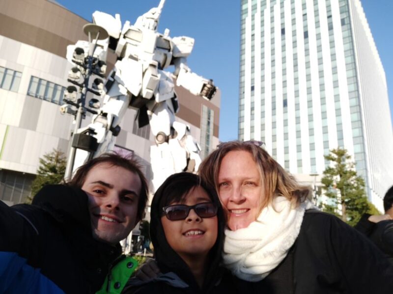 Tokyos Upmarket District: Explore Ginza With a Local Guide - Personalized Tour Itinerary and Logistics
