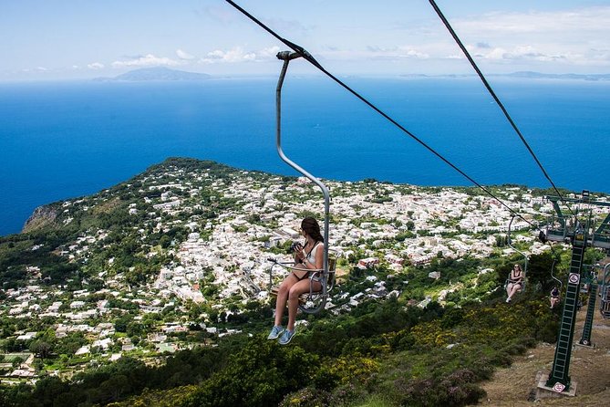 Tour of Capri From Naples With Blue Grotto Included - Guide Performance and Customer Service