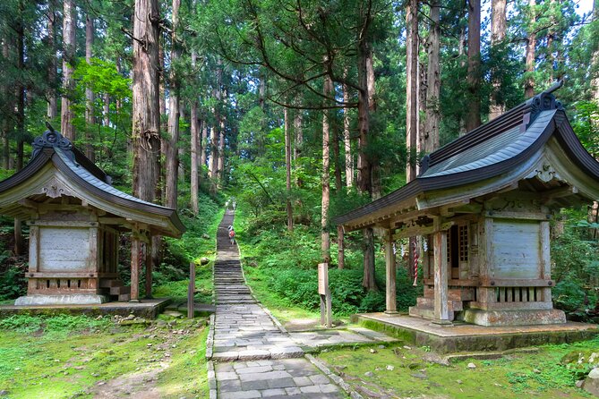 Tsuruoka & Dewa-Sanzan Full-Day Private Tour With Government-Licensed Guide - Discover Dewa-Sanzan Shrine