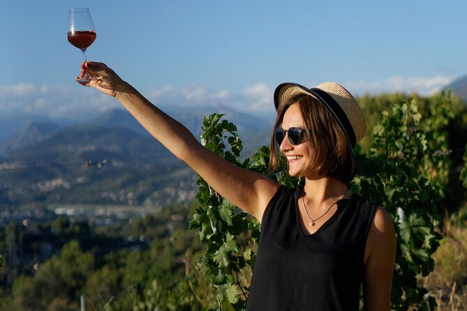 Vineyard Tour With Wine Tasting Within Nice City Borders - Experiencing the Small Group Tour Within Nice City Limits