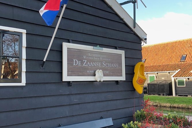 Windmill Village Zaanse Schans Guided Tour Amsterdam Region - Exploring the Windmill Village of Zaanse Schans