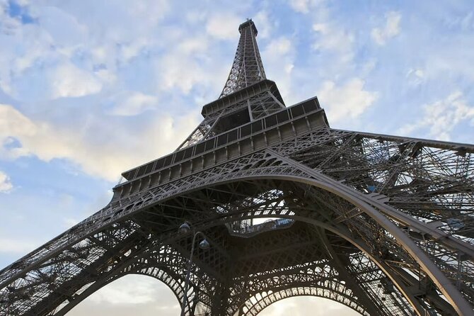 Eiffel Tower Climbing Tour With Summit Access - Preparing for the Tour