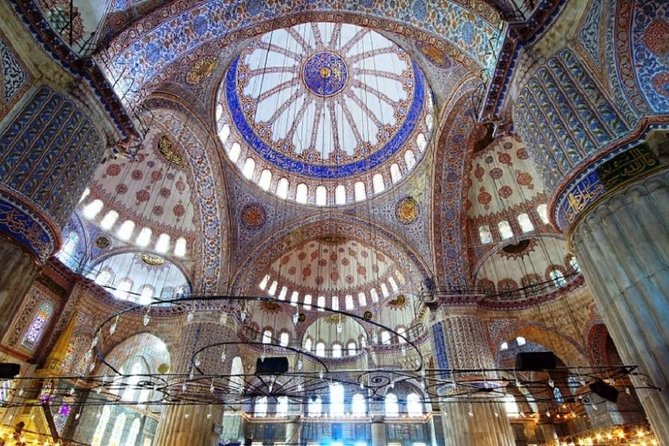Imperial Istanbul Half-Day Tour: Hagia Sophia, Basillica Cistern and Grand Bazaar - Alternatives for a Personalized Experience