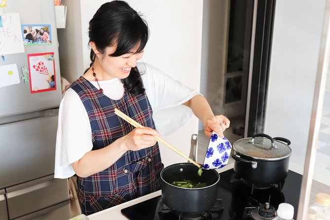 Japanese Cooking Class With Local Chef Sakura in Central Sapporo - Customizing the Cooking Class