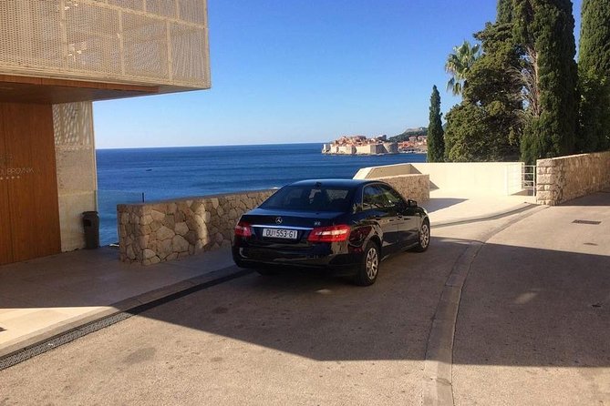 Luxury Private Transfer: Dubrovnik to Dubrovnik Airport - Booking and Pricing