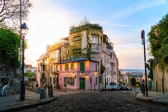 Paris - Montmartre Small Group Walking Tour With a True Local - Frequently Asked Questions