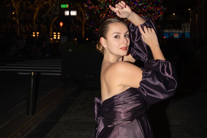 Paris: Professional Flying Dress Photoshoot @Jonadress 30 Mins - Booking and Confirmation