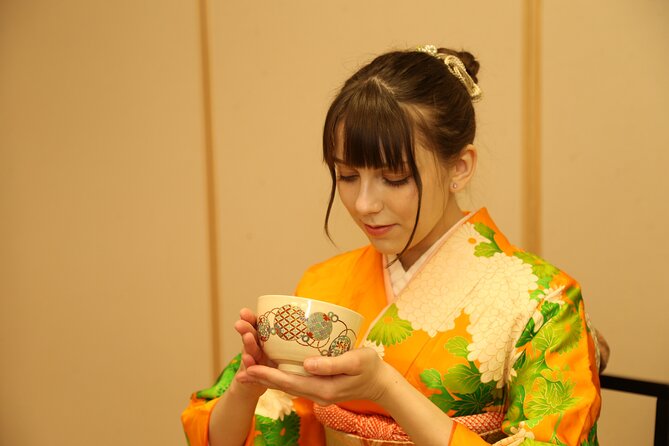 Practicing Zen Through Japanese Tea Ceremony - Embracing the Peaceful Atmosphere