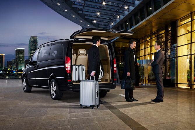 Private Departure Transfer From Paris to CDG or ORLY Airport - About the Provider