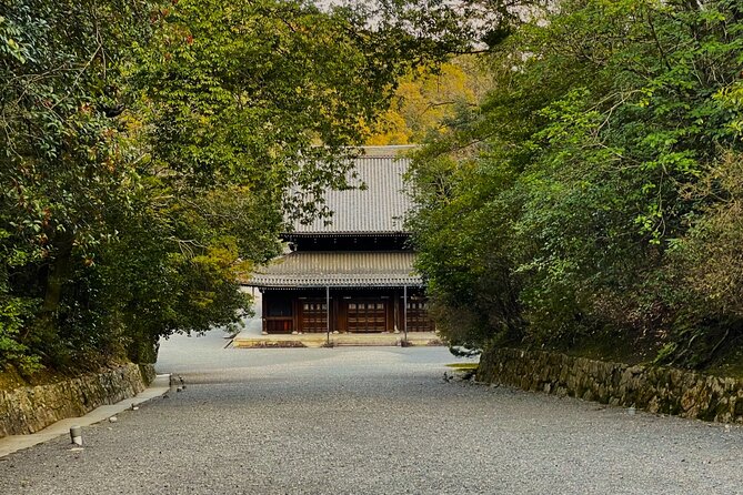 Private Fushimi Red Gates & Secret Bamboo Mountain Trekking Tour - Common Questions