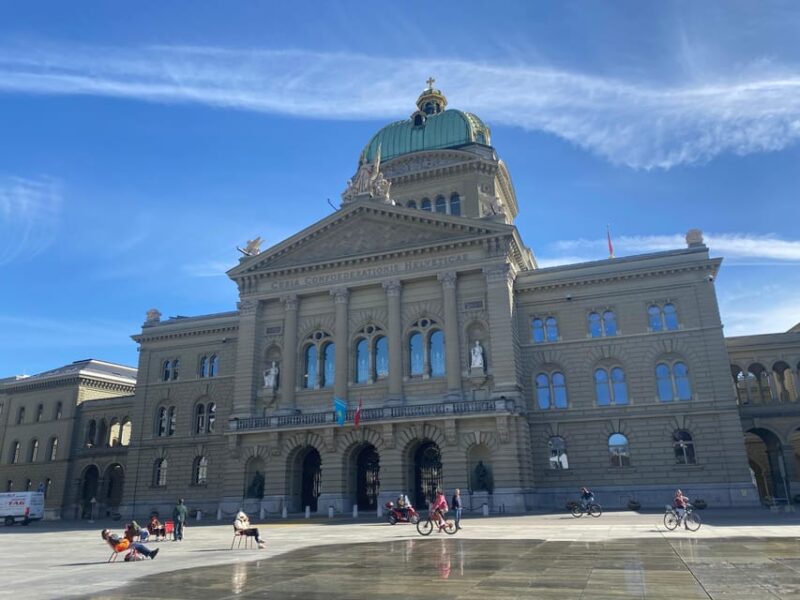 Self-Guided Reading City Tour in Bern - Engaging With Captivating Stories