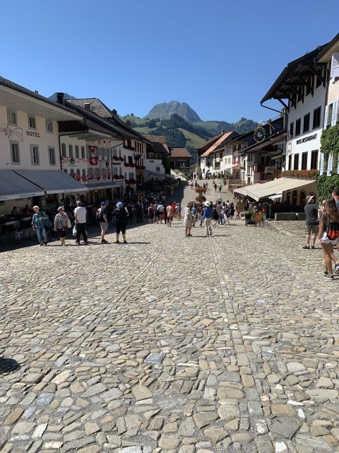 Bern: Gruyères Castle, Cheese, Chocolate Private Day Tour - Key Points