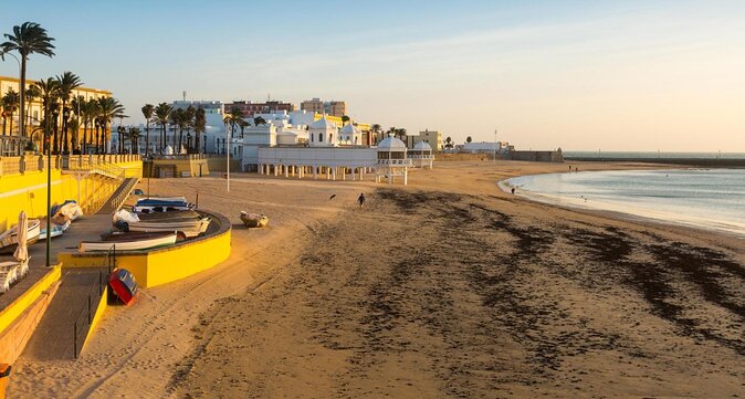 Cádiz 2:30h Bike Tour Review - About Your Stay