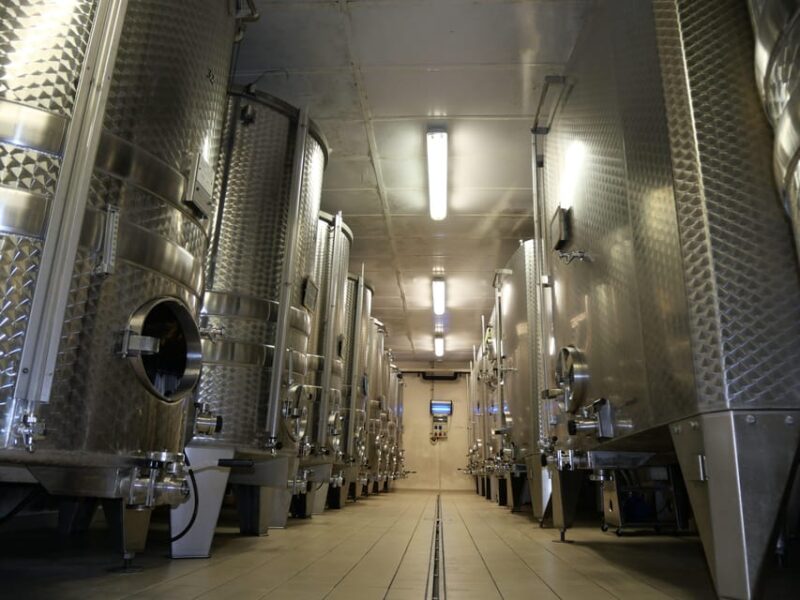 Chablis: Visit and Tasting Family Winery - Key Points