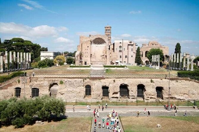 Colosseum & Ancient Rome Access With a Host - Key Points
