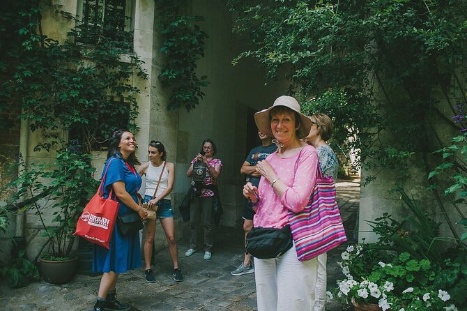 Discover Paris by Night: Bohemian Walking Tour - Key Points