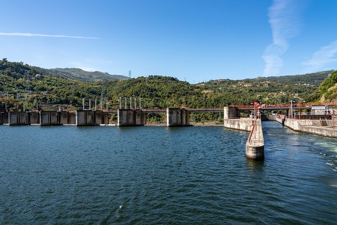 Douro Valley Cruise Porto to Pinhão Review - About Your Stay