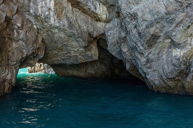 Full Day Capri Island Small Group Boat Tour From Naples - Key Points
