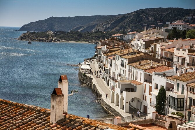 Girona, Figueres, Dalí Museum and Cadaqués Tour From Barcelona - Key Points