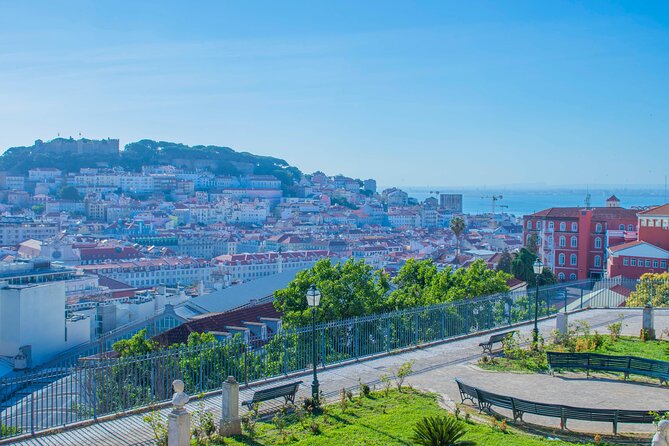 Lisbon Private Tuktuk Tour With True Local Guide - Key Points