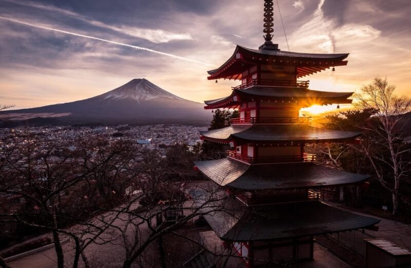 MT.Fuji: Mount Fuji Private Day Tour English Speaking Driver - Key Points