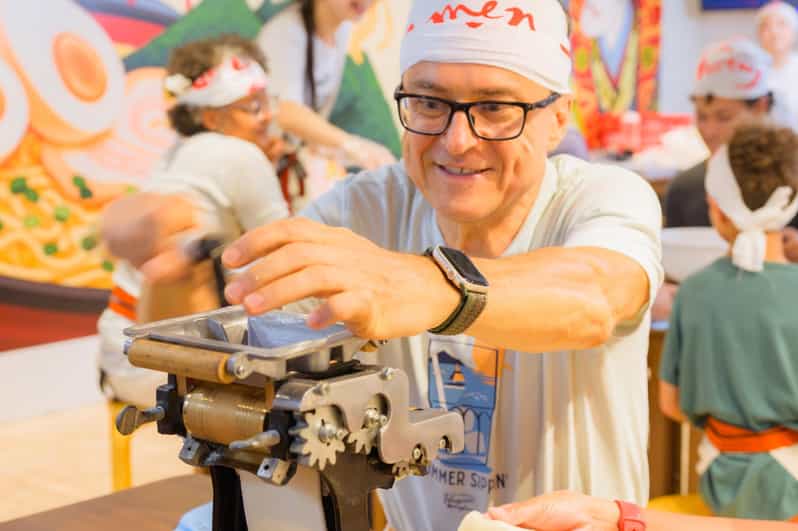 Mt. Fuji: Ramen Cooking Class With Souvenir - Key Points