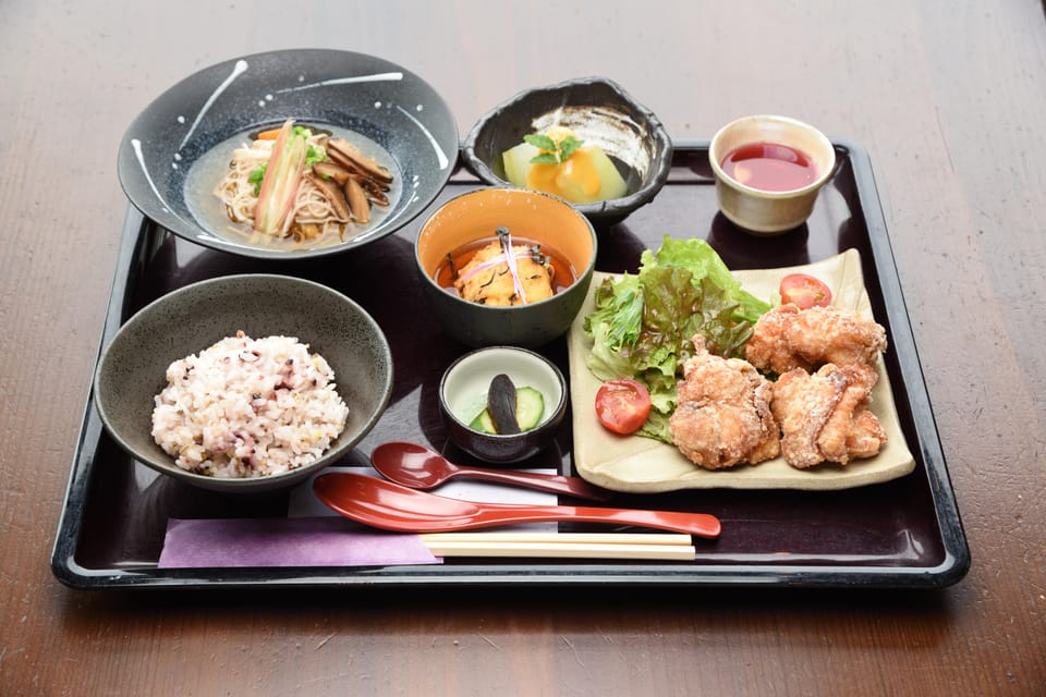 Nara: Guided Horyuji Temple Tour With Lunch and Calligraphy - Customer Reviews