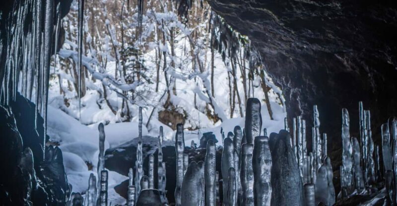 Noboribetsu: Snowshoe Trip to Ice Caves - Key Points