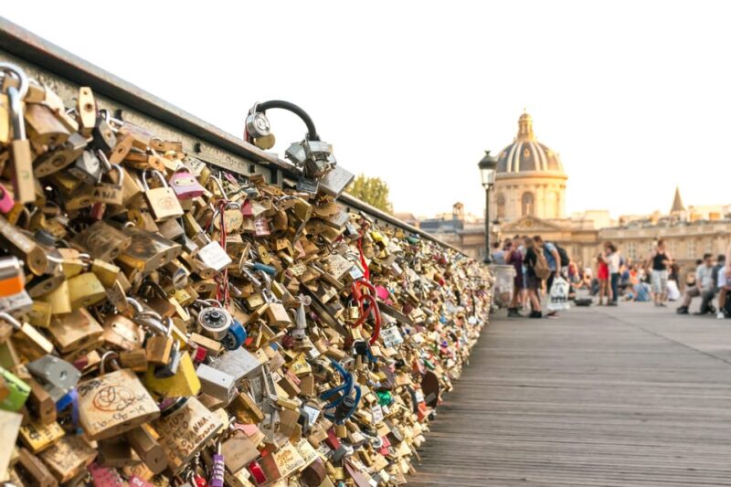 Paris for First-Timers – From Notre-Dame to the Louvre - Key Points