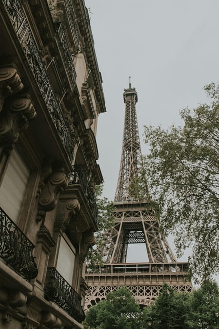 Paris: Free Audioguides in Multiple Languages! - Key Points